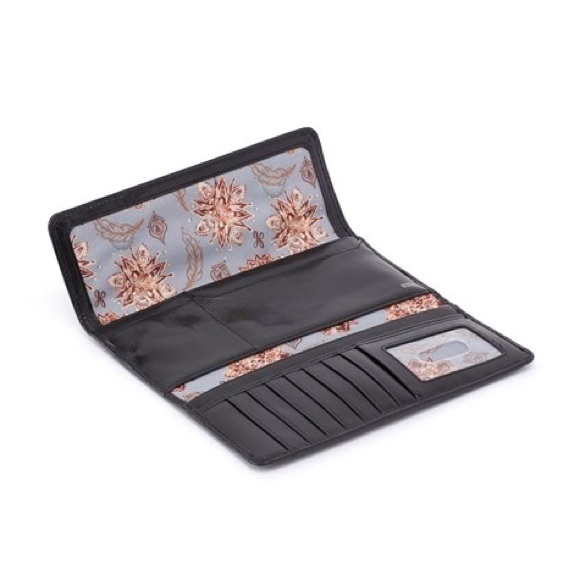 HOBO | Accessories | Trifold Hobo Wallet | Poshmark